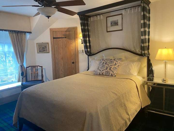 Elegant En-suite Bedroom In A Lovely Family Home - Saint Andrews