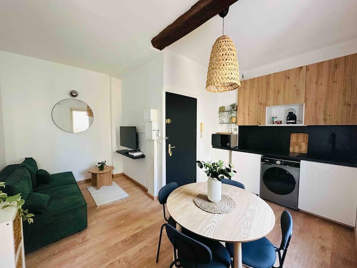 Appartement En Intra-muros - Avignon