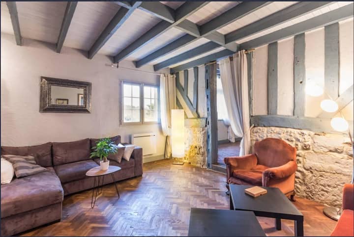Une Maison Au Pays Du Cheval Près De Deauville - Normandy
