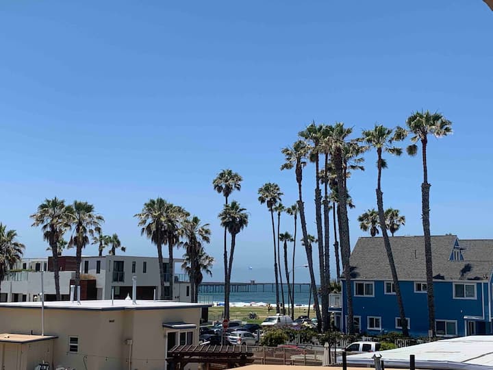 Lovely 1 Bdr Steps To The Beach + Parking (Surf) - San Diego, CA