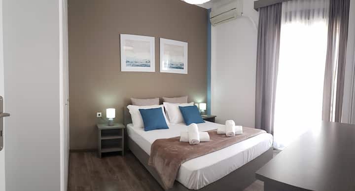 4rth Floor Central Flat Next To Municipal Market - 干尼亞
