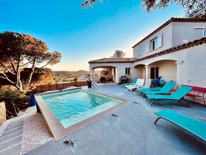 Villa Piscine Chauffée - Boulodrome - 10mn Plages - La Londe-les-Maures