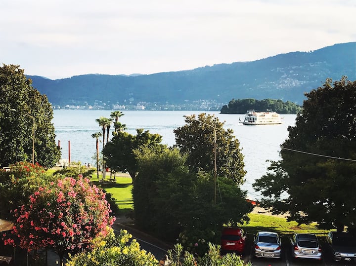 Appartamento Fronte Lago A Pallanza 1 Piano - Stresa