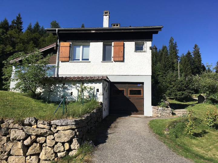 Joli Chalet En Bordure De Foret - Les Rousses