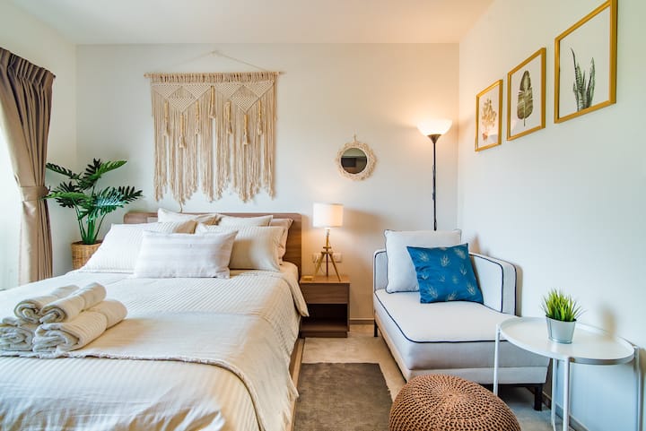 Lacasita Luxury (White Room) Condo Huahin - Hua Hin