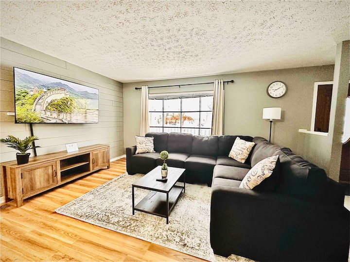 Family Friendly Home W/kingbd Near Parks/mentor - Willoughby, OH