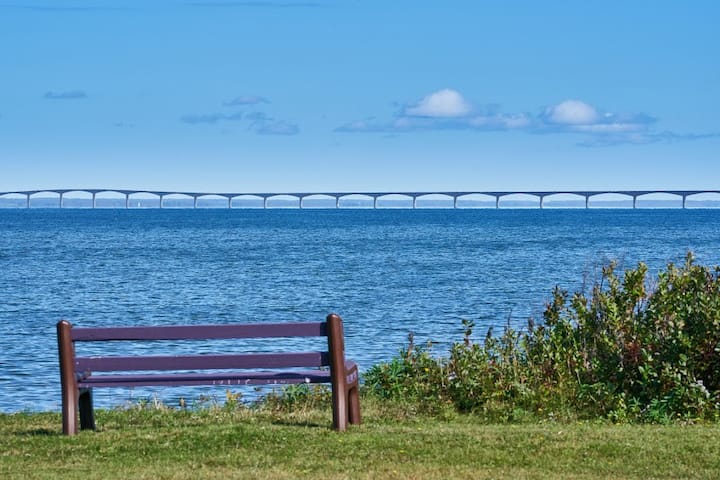 Bayberry Beach Cottage - Direct Beach Access! - New Brunswick