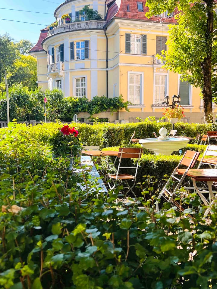 Juwel Im Englischen Garten - Munich