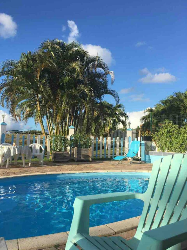 Locacaz – Grande Maison Familiale Avec Piscine - Guadeloupe