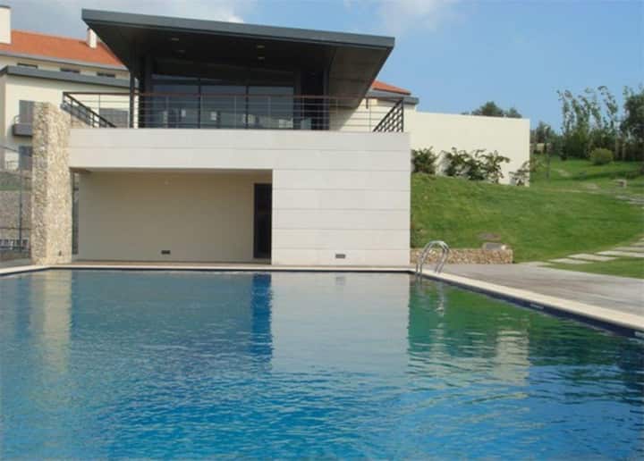 Condomínio Villaggio Manique - Piscina Prox Praia - Estoril