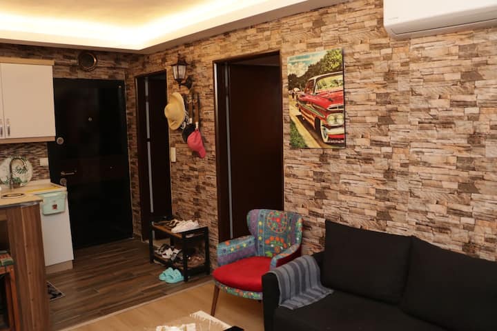 Havuzlu Sitede Keyifli Bir Tatil - Kuşadası