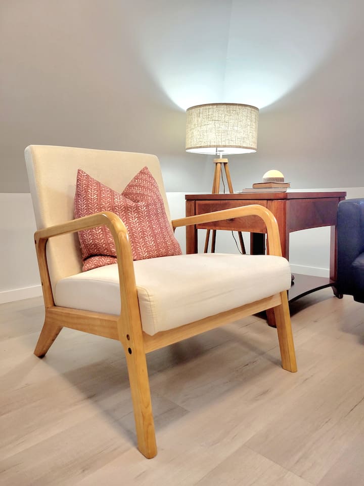 Montrose & Main |Unit 6| - Warwick, RI