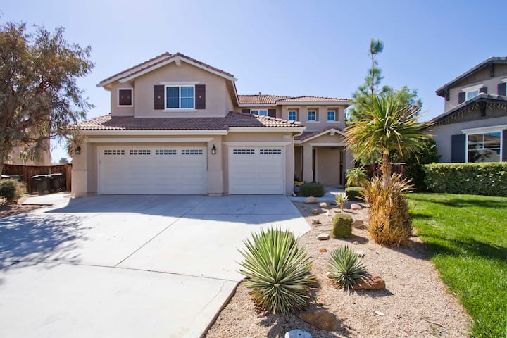 👍👌❤️Gorgeous 6br/4bth Insurance/corp Rental Pets 🐾👀 - Temecula, CA