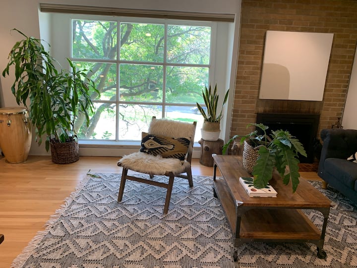 Stunning Sundrenched Home- Perfect Location!! - Madison, WI