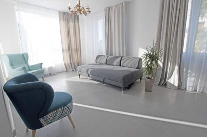 Room In New Apartment Near Metro - Warsaw