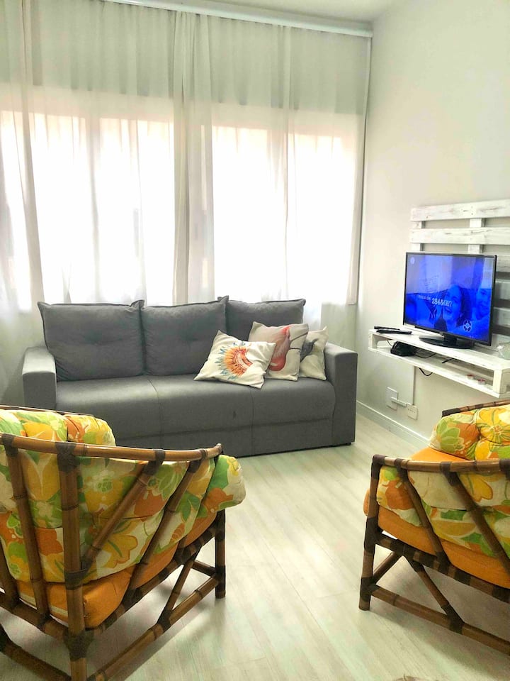 Apartamento Agradável Em Um Charmoso Condomínio. - Guarujá