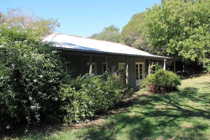 Gyndahnook Traditional Homestead - Sandy Point, Australia