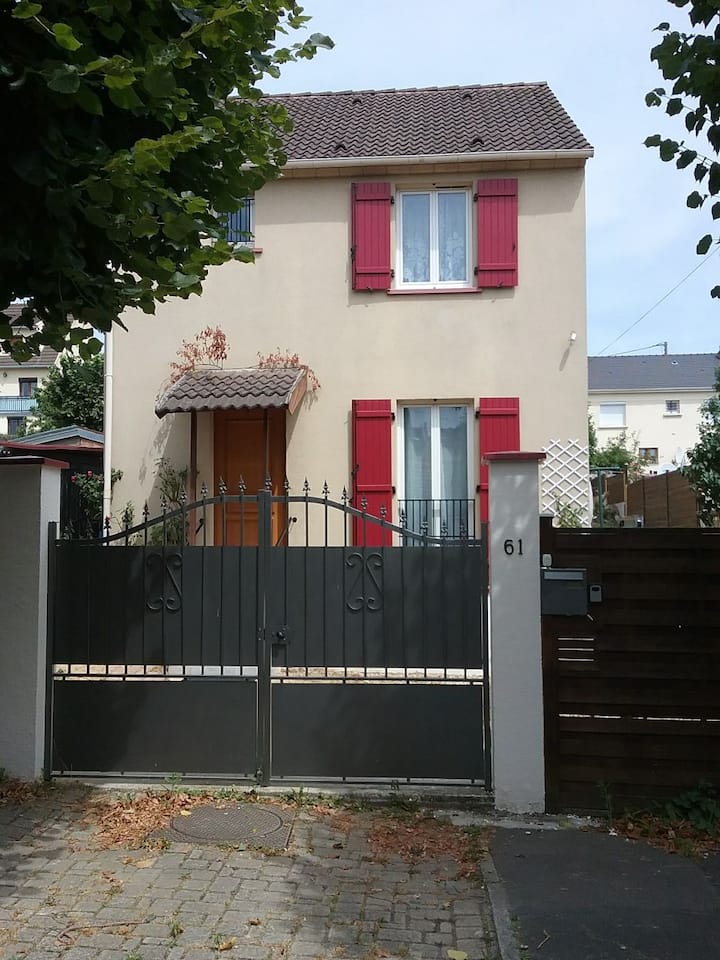 Bel Appartement 50m2 à 20min De L'aéroport Cdg - Goussainville