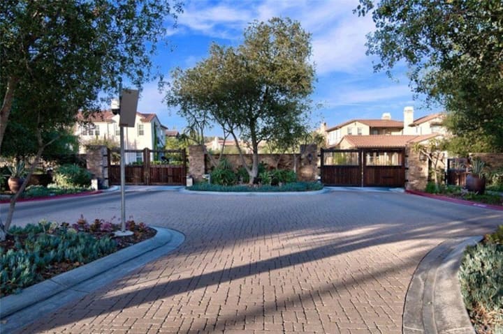Upscaled Beach Gated Community 4beds  Home - Aliso Viejo, CA