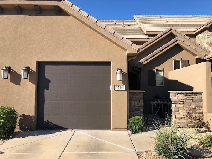 Spacious Coral Ridge Town Home *Rv/boat Parking - Washington, UT