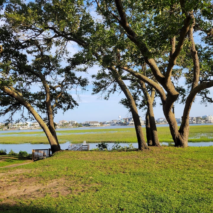 Waterway Haven Cottage - Ocean Isle Beach, NC
