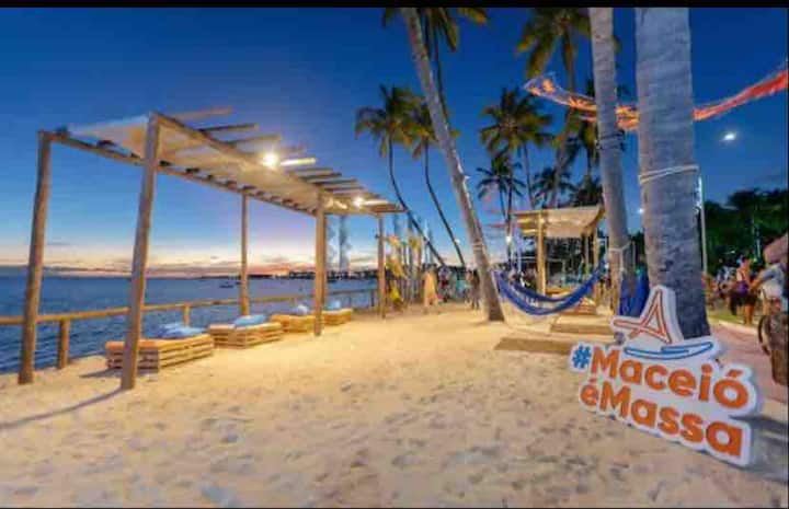 Apto Charmoso Com Piscina Próximo Orla Restaurante - Maceió
