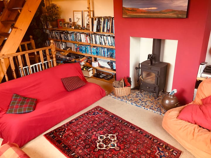 Homely 3 Bedroom Peak District House - Hope Valley