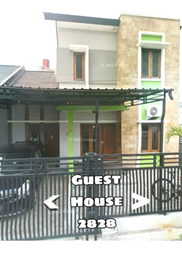 Guest House 2828 Syariah, Bersih, Nyaman Di Kota - Yogyakarta