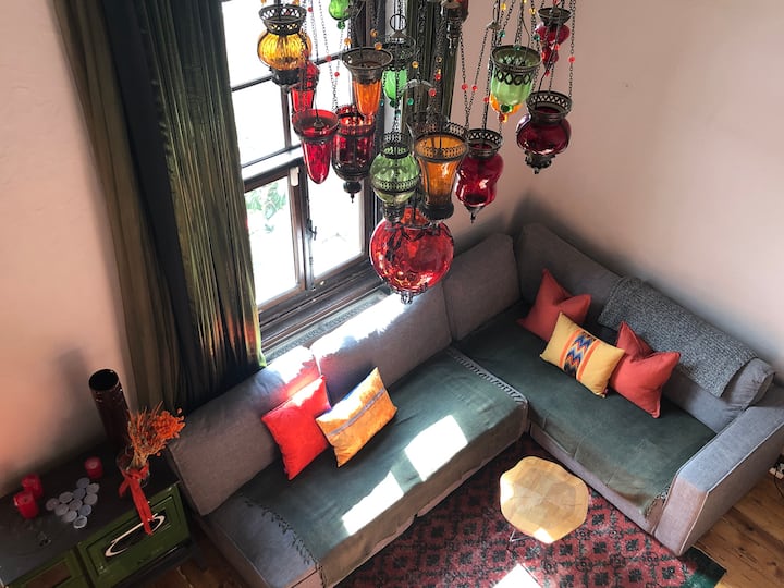 Renovated Historical Designer Flat W/ Galata View - Istanbul