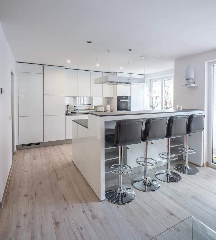 Luxuriously Furnished Quiet Apartment - Munique
