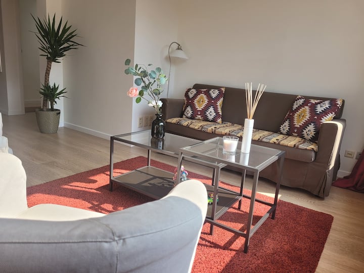 Super Appart Pour Découvrir Bxl! Parking Free - Bruselas