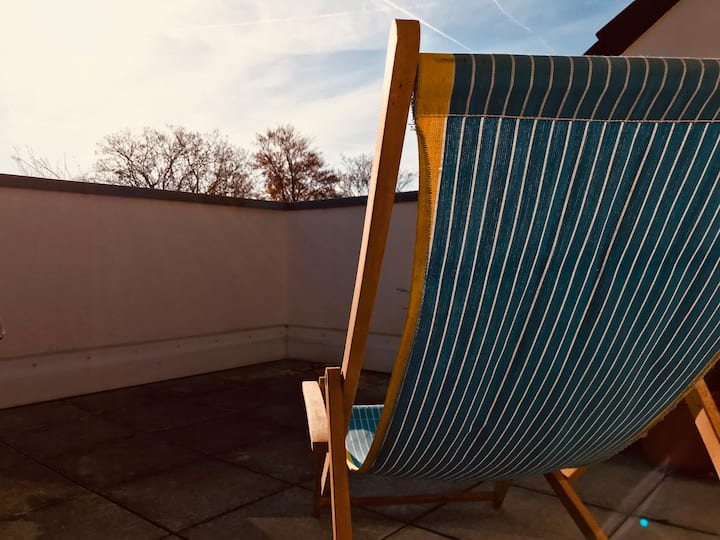 Bright Attic Flat In Essen 2 Rooms - Essen