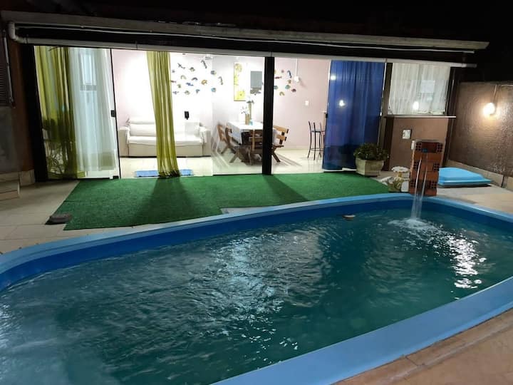 Casa Com Piscina A Duas Quadras Do Mar - Tramandaí