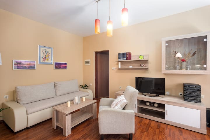 2br Apartment Noli With Private Entrance & Terrace - Rovinj
