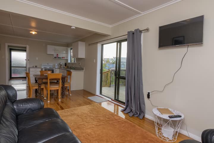 Audrey's Haven - Ahipara