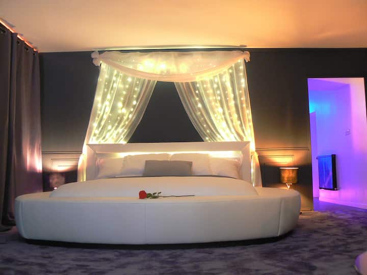 Le Cocon Enchanteur Love Room Spa Proche Rennes - Paimpont