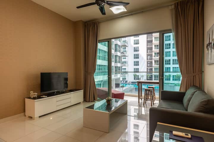 Puteri 2 Bedroom Balcony @Myrehat With Netflix - Kuala Lumpur