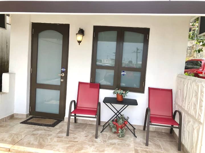 Acogedora Casa Yane - San Juan