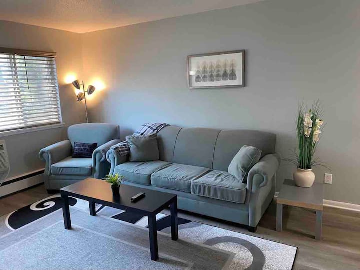 Cozy Princeton Place Condo - St. Paul, MN