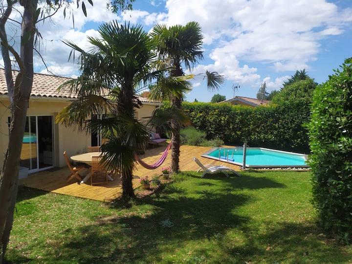 Agréable Maison De Plain-pied Avec Piscine. - Blaye