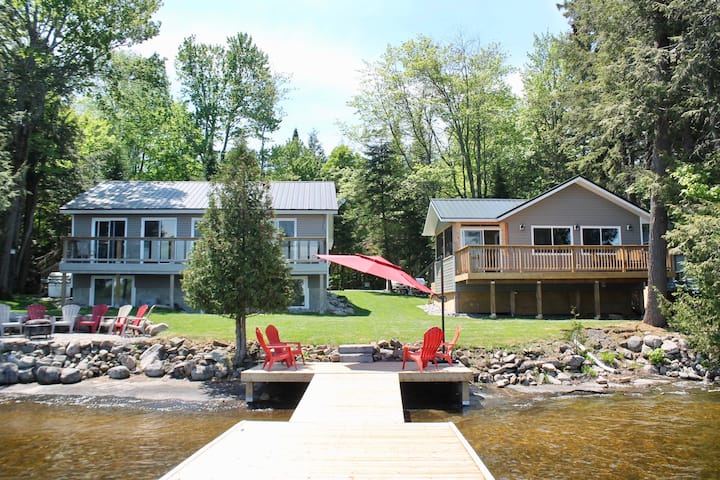 2 Stunning Lakefront Cottages On Lake Muskoka - Dystrykt Muskoka
