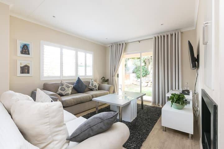 Dolphin Cove At 3 Grafton - Randburg