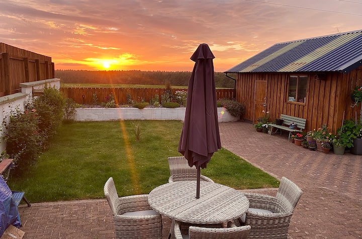 Country Cottage With A Bonnie View - Nairn