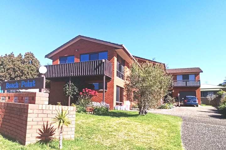 3-bedrooms/2-bathrooms, Close To The Beach & Golf - Merimbula