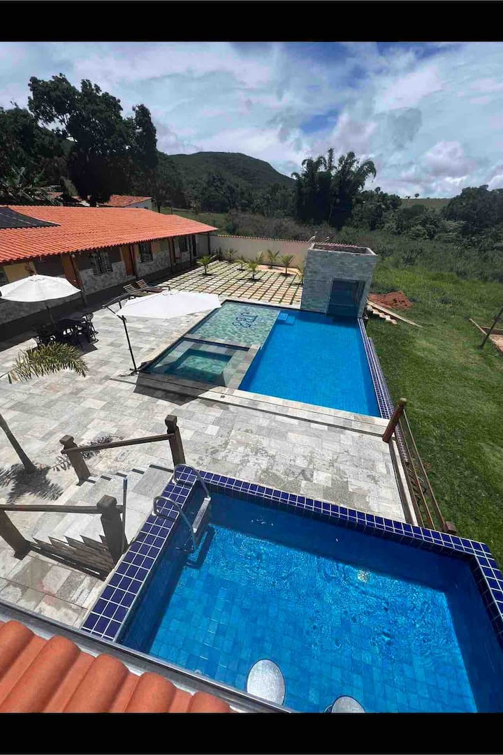 Chácara Parar Temporada  Chácara Jb 2 5 Suítes - Pirenópolis