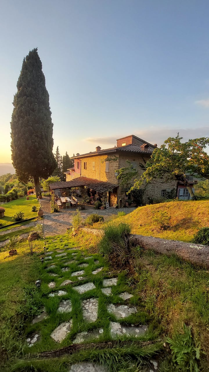 Alloro Apartment , 120sqm In Farmhouse - Radda in Chianti