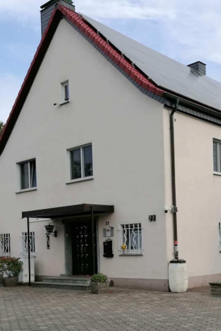 Eg Wohnung Mit Terrasse, In Ruhiger Umgebung - Lünen