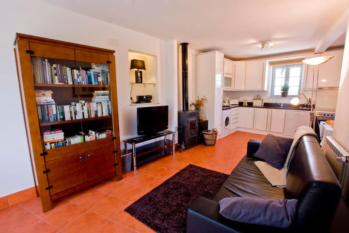 Apartment 3 With Stunning Views, Gardens & Pool! - Ansião