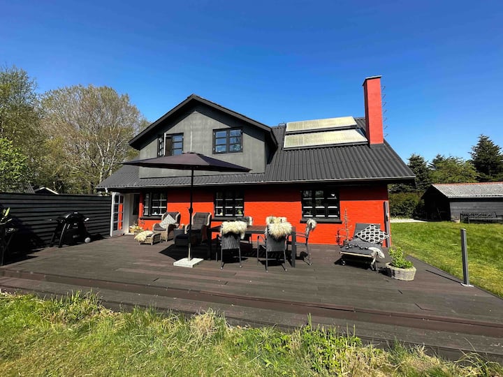 Charmerende Hus Nær Skov/strand - Hirtshals