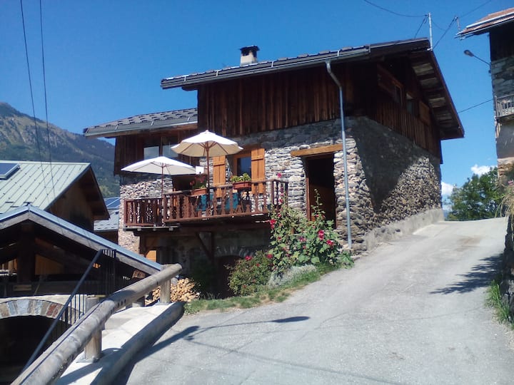 Chalet Authentique, Sur Le Domaine Des 3vallées - Saint-Martin-de-Belleville